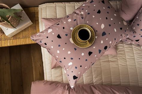 새로운 복고 스타일 뉴트로 트렌드 신박한 인테리어 제안 두현창호