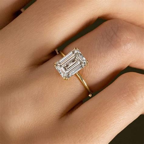 2ct Emerald Cut Cubic Zirconia Engagement Wedding Ring 18k Yellow Gold