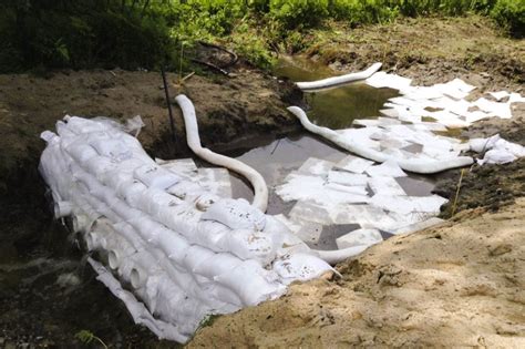 Instant Underflow Oil Spill Dam For Spills On Water Halenhardy