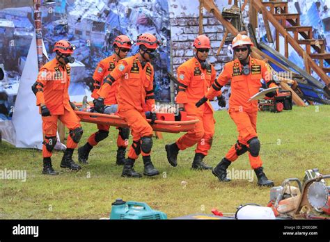 Action Of The National Search And Rescue Agency Basarnas Evacuated Victims Of Natural Disasters