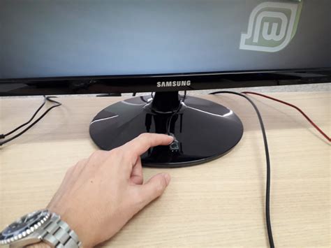 Share A USB Keyboard And Mouse Between Two PCs USB Hosts