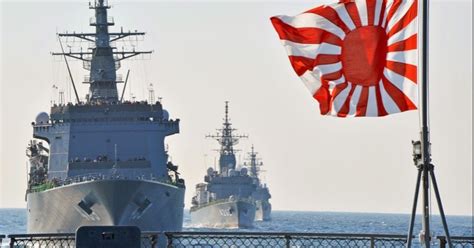 8일 뒤 한국 해군은 욱일기에 경례한다 민중의소리