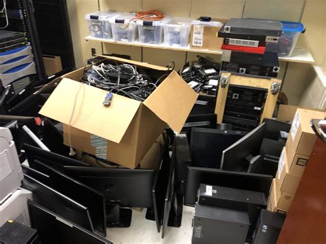How Can You Dispose Of Your Old Electronics