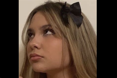 Ester Dobrik Age Bio Wiki Age Height Education Career Net Worth