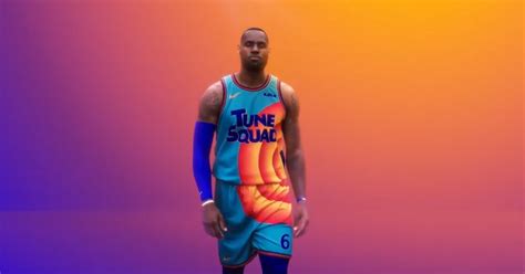 Lebron James Mostró La Nueva Camiseta Que Utilizará En Space Jam 2 Y El