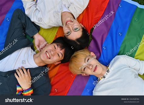 Lgbtq Teen Support Résultats 388 Dimages Libres De Droits De