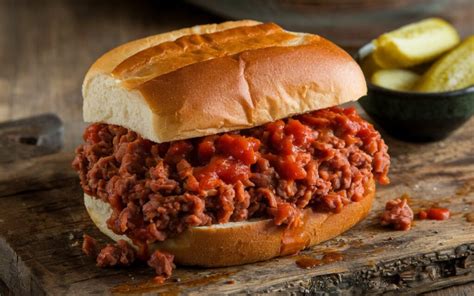 5 Ingredients That Made The Original Sloppy Joe