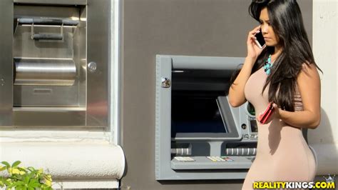 Alejandra Gave Him An Insane Hummer Before He Pounded That Matur Porn