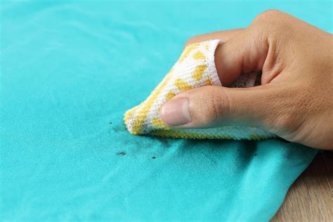 How To Get Ink Out Of Clothes Step By Step With Pictures Cleanipedia