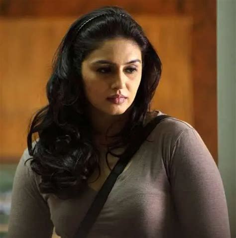 Discover More Like Bollywoodmilfs Huma Qureshi And Related Content Scrolller