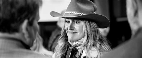 Top 10 Lainey Wilson Songs American Songwriter