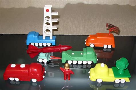 Пластмассовые и резиновые игрушки времен СССР от завода "Огонёк ...