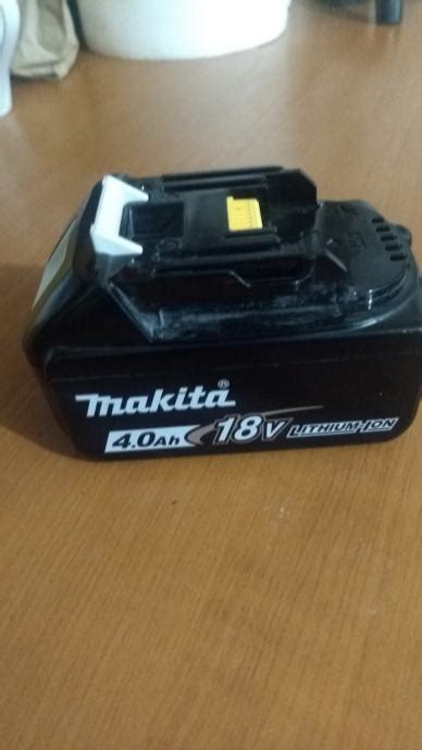 Nova Makita baterija 18V 4Ah