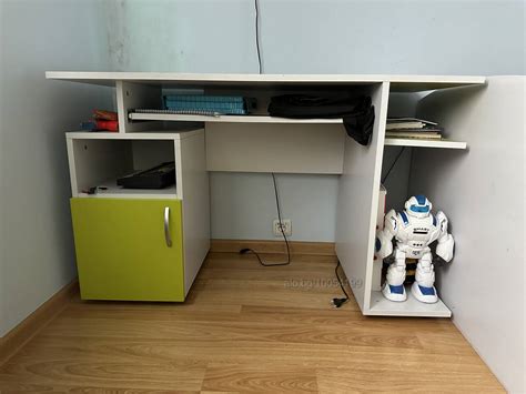 Мебели за детска стая Секция етажерка Мебели за дома и офиса Габрово Продавам обзавеж