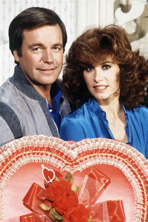 Hart To Hart Stars Robert Wagner Stefanie Powers Reunite For Actors