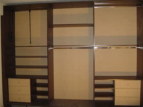 ΣΥΡΟΜΕΝΕΣ ΝΤΟΥΛΑΠΕΣ σε Χαλάνδρι Φωτογραφίες Έπιπλα Γενικά σε Χαλάνδρι ΣΥΡΟΜΕΝΕΣ ΝΤΟΥΛΑΠΕΣ