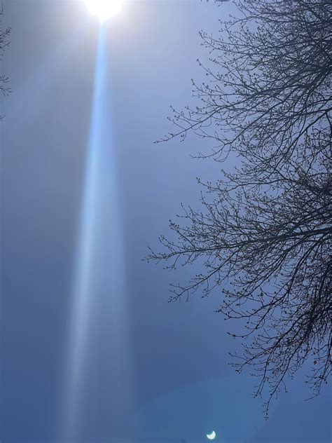 Weird Moon On Eclipse Day Rsolareclipse24