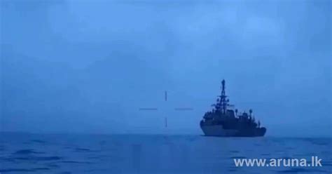 රුසියානු යුද නෞකාවකට ප්‍රහාරයක් අරුණ