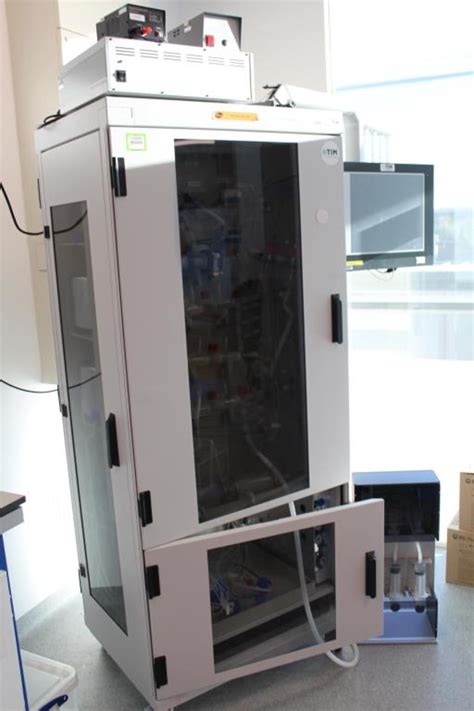 Triskellion Tim 1 20 Dynamic Dissolution Device With Elo Touchscreen