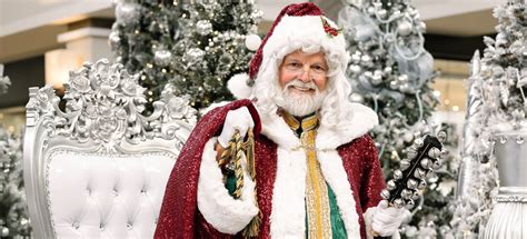 Santa Claus At Bayview Village