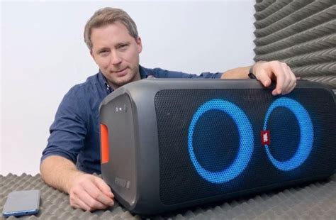 Jbl Bluetooth Party Speaker Electronics Help Care