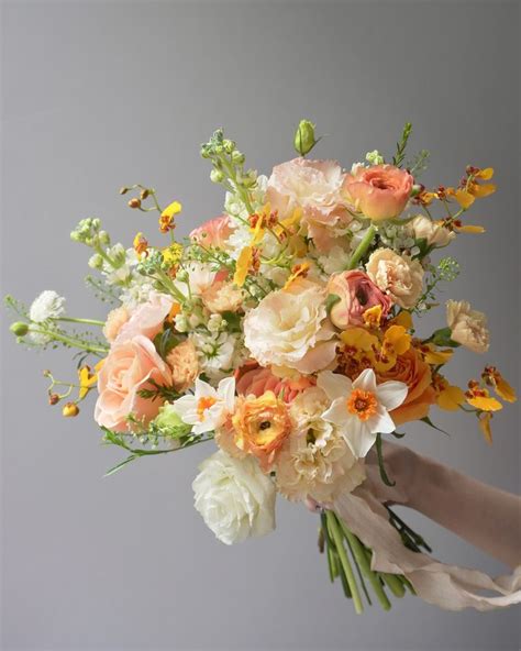 A Bespoke Bouquet Ensures That The Brides Style Shines Through In
