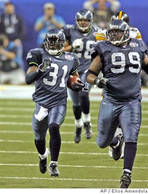 Super Bowl Xl Steelers 21 Seahawks 10 A Big Thumbs Up Steelers