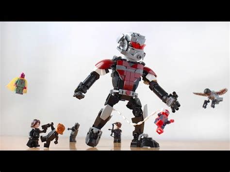 Lego Giant Man Marvel