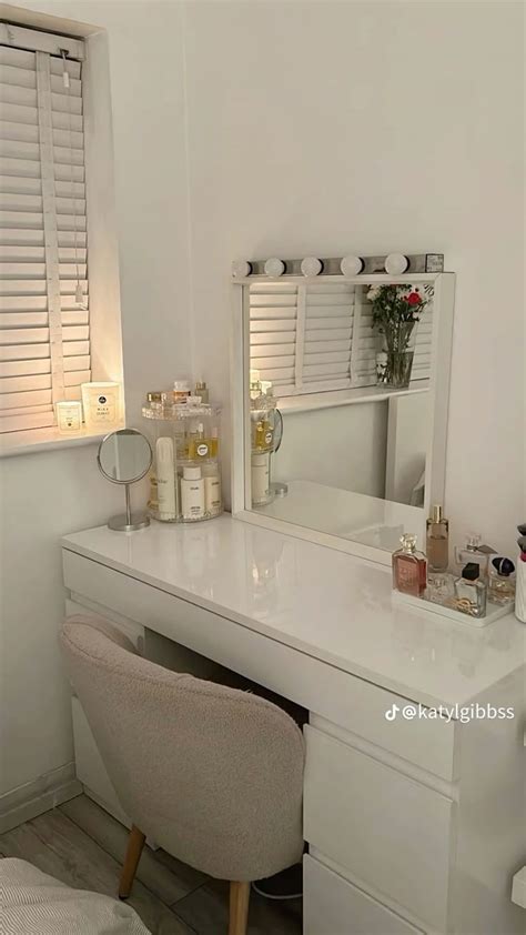 Vanity Aesthetic Inspo Room Decor Idea Bedroom Interior White Room