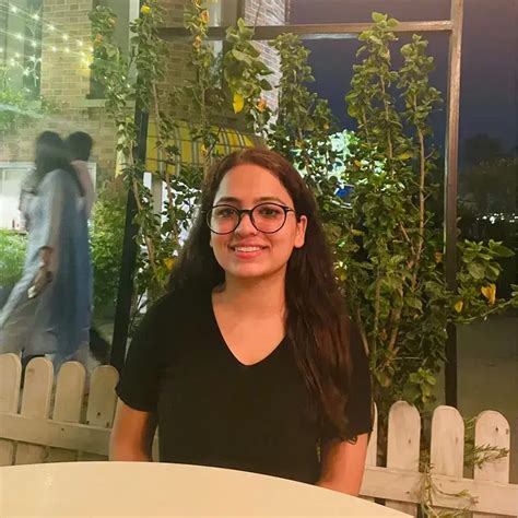 Varsha Saini Data Analyst 10pie