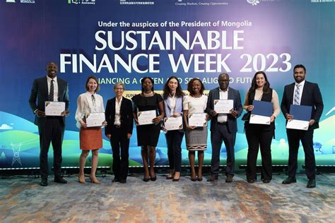 ТоС Долоо хоног 2023 “Уур амьсгалын эрсдэлийн удирдлага ба Хүлэмжийн хийн тооцоолол хийх