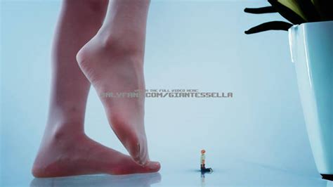 Giantessella Professional Filmographer Deviantart