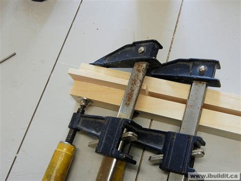 How To Make A Wooden Light Stand IBUILDIT CA