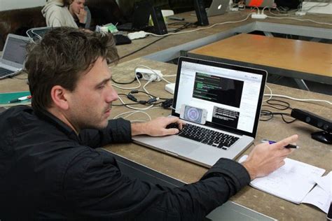 Ca To App Devs Get Privacy Policies Or Risk 2500 Per Download Fines