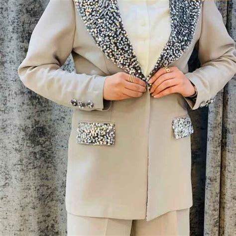 10 مدل لباس خواستگاری شیک و پوشیده و لاکچری سال 1404