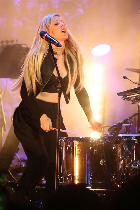 Ellie Goulding Performs At A Concert In Vancouver Hawtcelebs