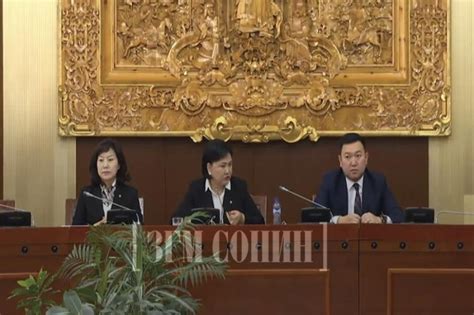 Д Оюунхорол Итгэлийн зээлийн хуулийг сонгуульд нөлөөлнө гээд хойшлуулсан