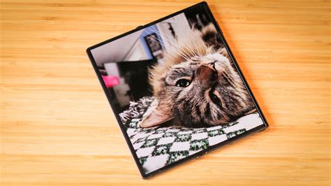 Hands On Huawei Mate Xs Foldable Phone Review Digital Camera World