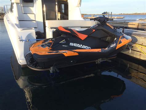 Top Mount Dinghy Davit System Weaver Mount Buy Online In India At Desertcart