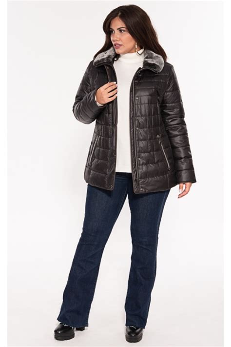 ΜΠΟΥΦΑΝ ΑΔΙΑΒΡΟΧΟ ΜΕ ΓΟΥΝΑ ΣΤΟΝ ΓΙΑΚΑ