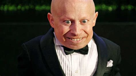 Death Verne Troyer Mini Me Actor In Austin Powers Films Dies At 49