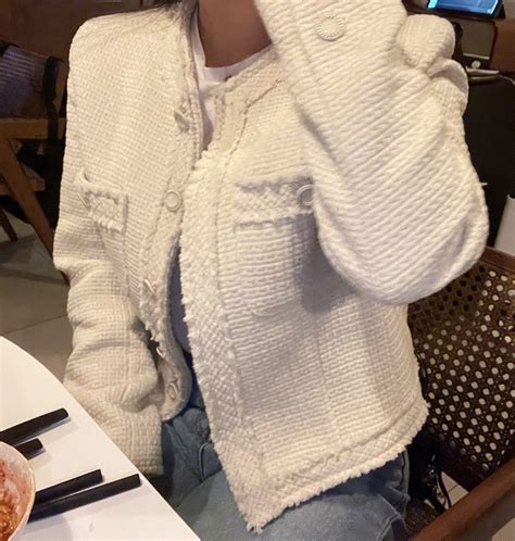 봄신상 추천 크롭 테슬 라운드 봄 하객룩 트위드 자켓 2color아이보리 블랙 에이블리