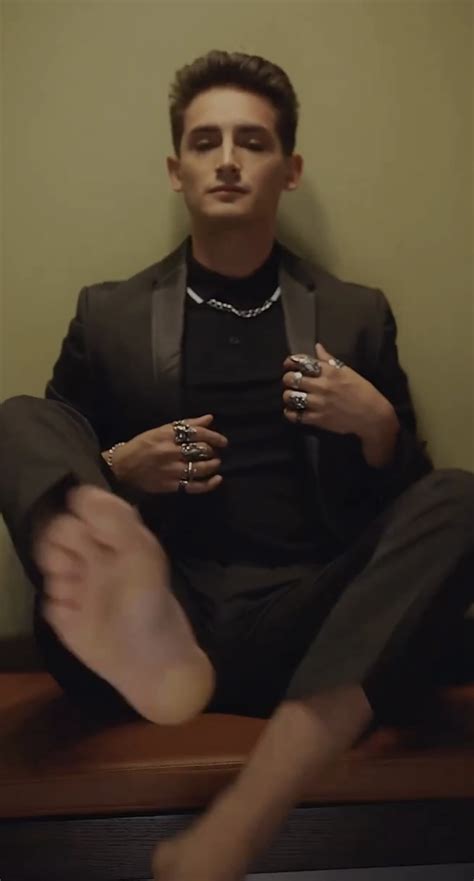 Emilio Osorios Feet
