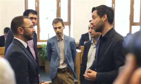 Хекимян за Бонев Когато си опозиция ледът е на общината когато си на власт е на гражданите ᐉ