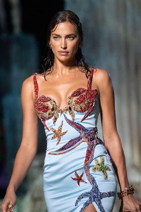 Irina Shayk Photostream Artofit