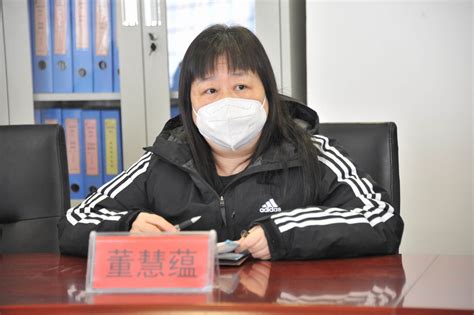 郑州市扶轮外国语高级中学召开新学期中层及以上干部学习研讨会