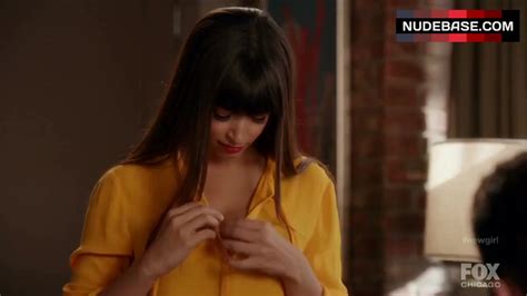 Hannah Simone Shows Lingerie New Girl Nudebase Com