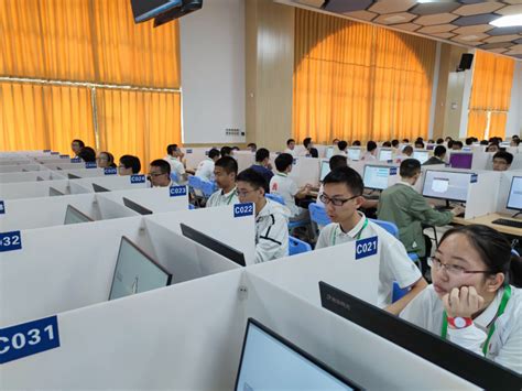 我校蒋凌宇同学在第37届全国青少年信息学奥林匹克竞赛noi 2020中夺市第一，保送北大计算机专业图灵班 西南大学附属中学校