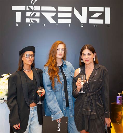 Lutecia • ლუტეცია Added A New Photo Lutecia • ლუტეცია