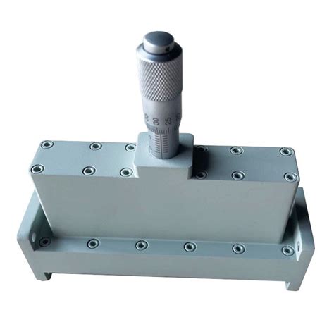 China Customized Wr62 Waveguide Variable Attenuator Manufacturers